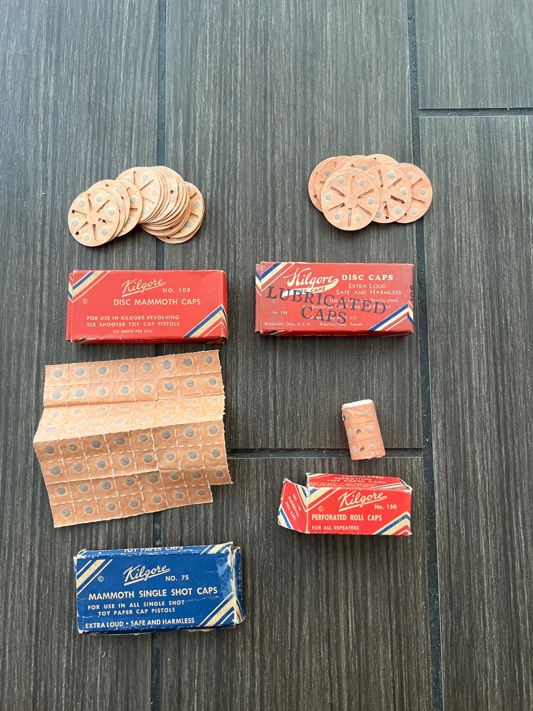 4 Vintage Kilgore No. 108 No 78 Disc Mammoth Caps No 150 Perforated ...