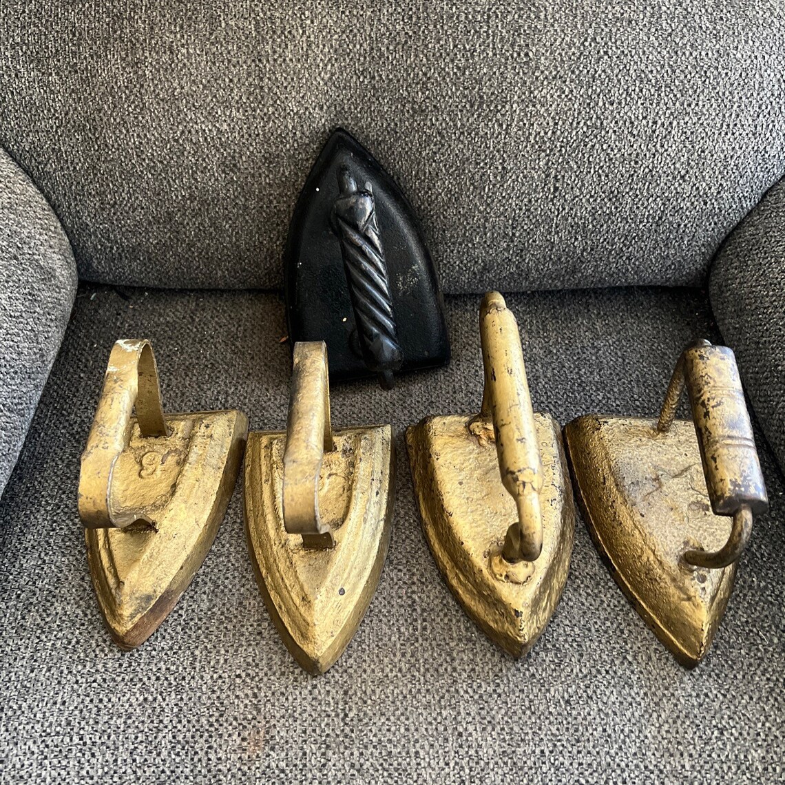 5 Antique Gold Cast Iron Sad Flat Clothes Iron Amish #6, 7 One Black - Etsy