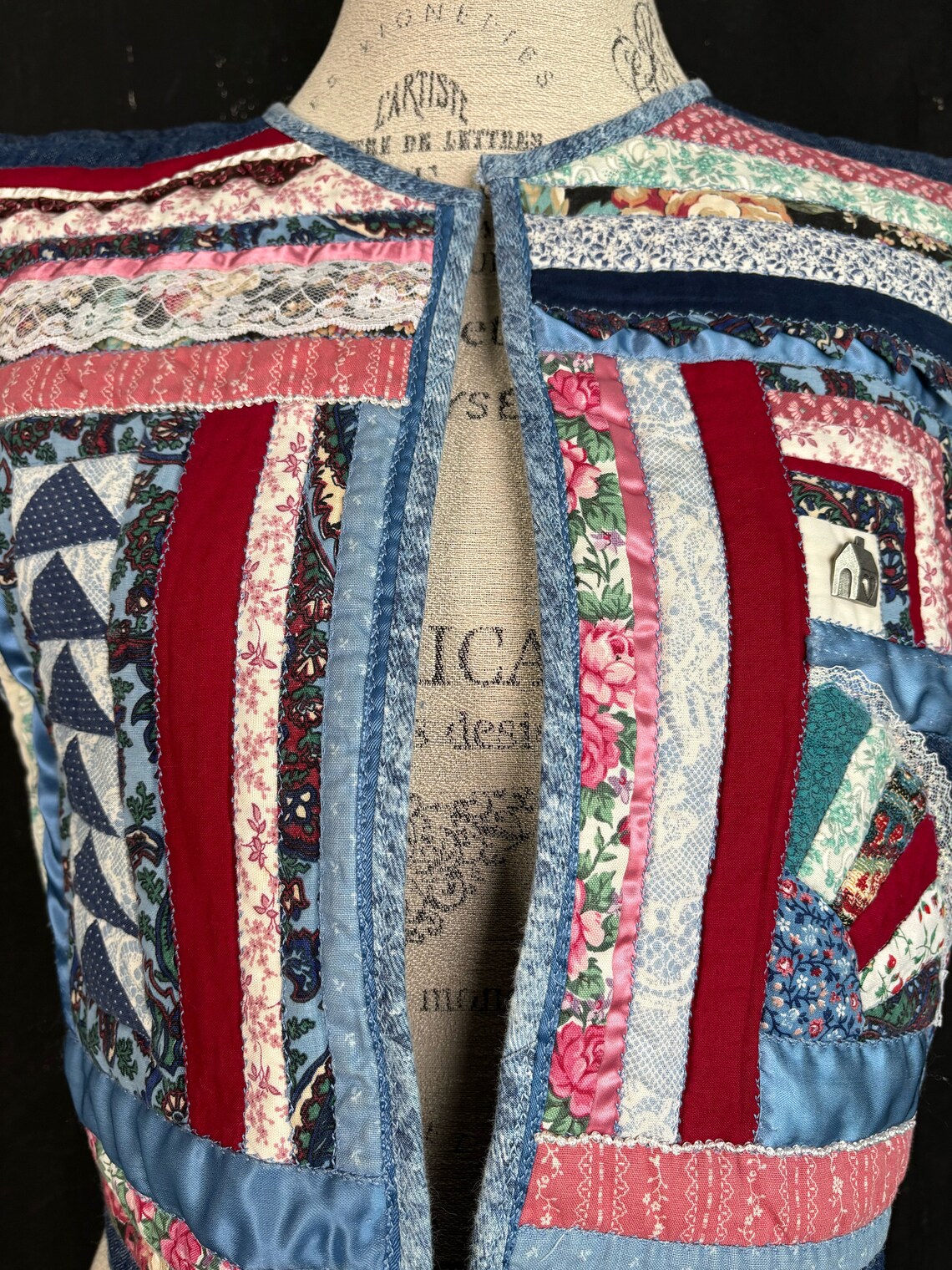 Vintage Quilted Patchwork VEST Blue Ditsy Flower Squared Purple Lace ...