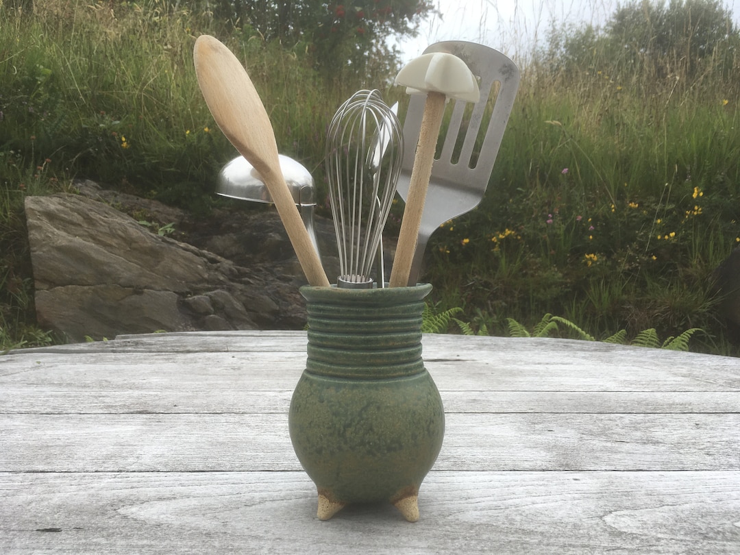 Handmade Ceramic Utensil Holder, Stoneware Pot for Kitchen Utensils ...
