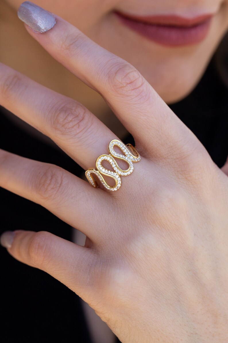 18K 14K Stackable Zig Zag Band Ring Zig Zag Stackable - Etsy