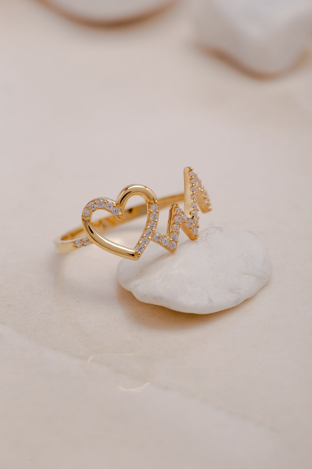 14K Gold Heart Rhythm Ring, Lifeline Pulse Ring, Love Heartbeat Ring ...