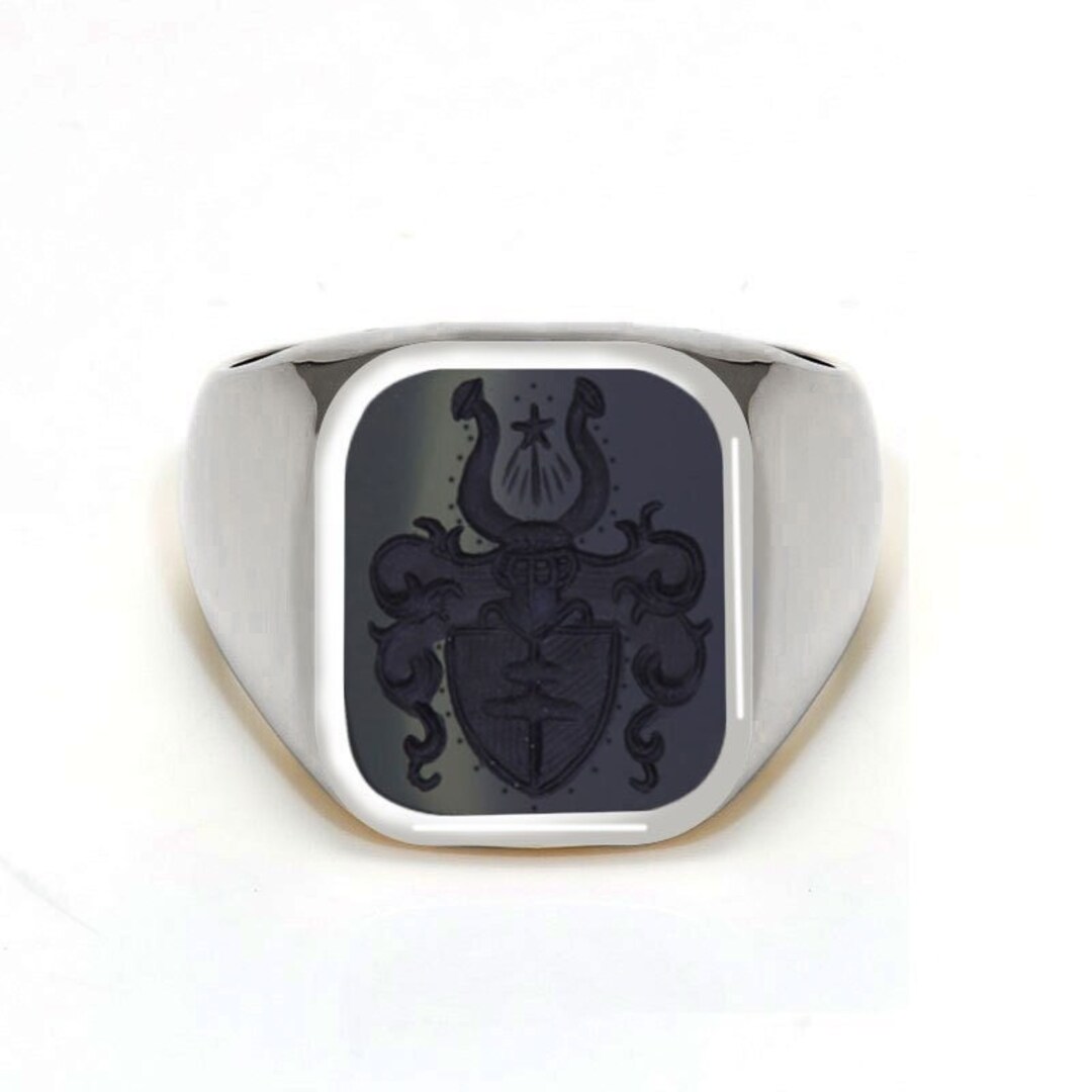 Buy Coat of Arms Signet Ring, Family Crest Signet Ring, Intanglio ...