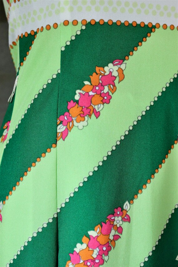 1970s Vintage Green Mod Dress // Exclusive Original H… - Gem