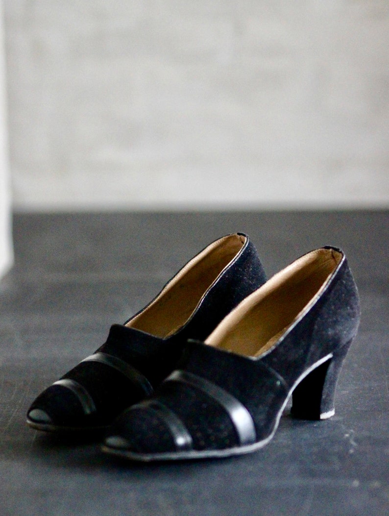 Scarpe/décolleté in pelle scamosciata e pelle nera anni '40 // Taglia ...