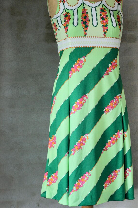 1970s Vintage Green Mod Dress // Exclusive Original H… - Gem