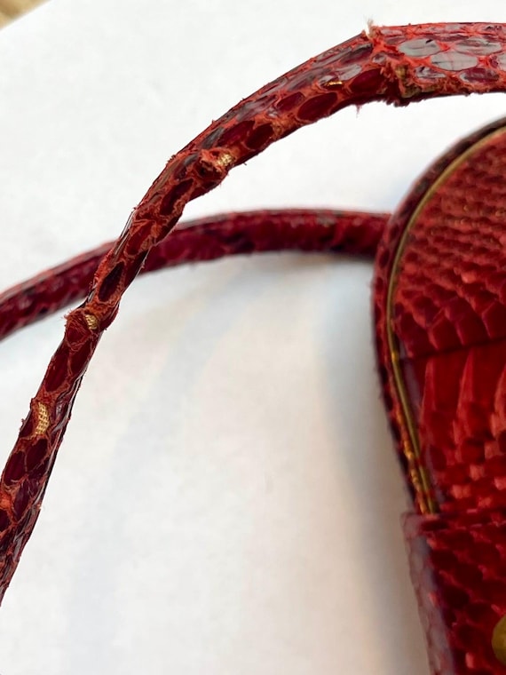 1940s Rare Vintage Red Snake Skin Top Handlebag / Pur… - Gem