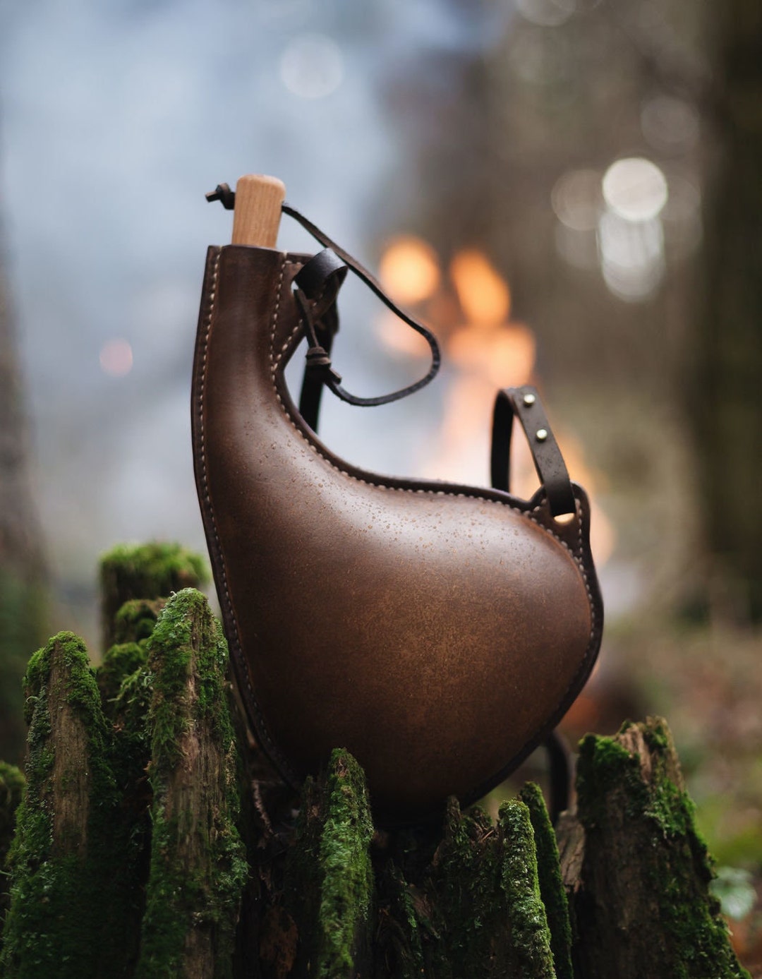 Leather Flask wineskin 1 L Personalized, Groomsman Flask, Engraved ...