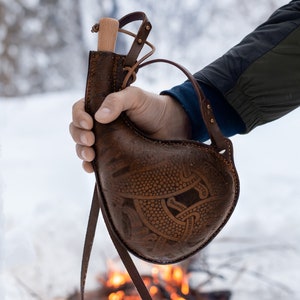 Leather Flask wineskin 0,7 L Personalized , Groomsman Flask, Engraved ...