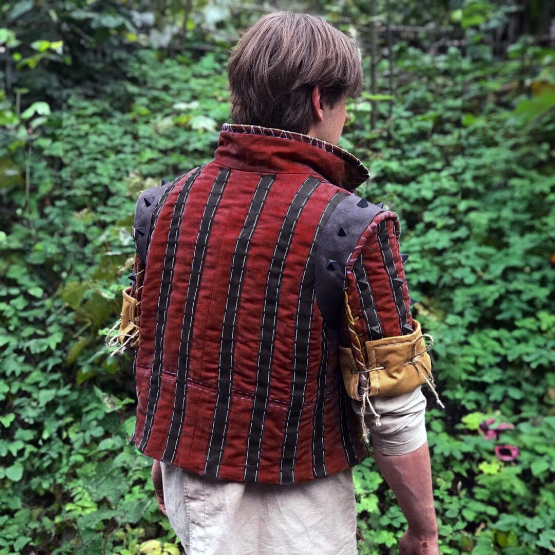 Witcher Eskel Gambeson With With Spikes, Cosplay Gambeson for LARP and ...
