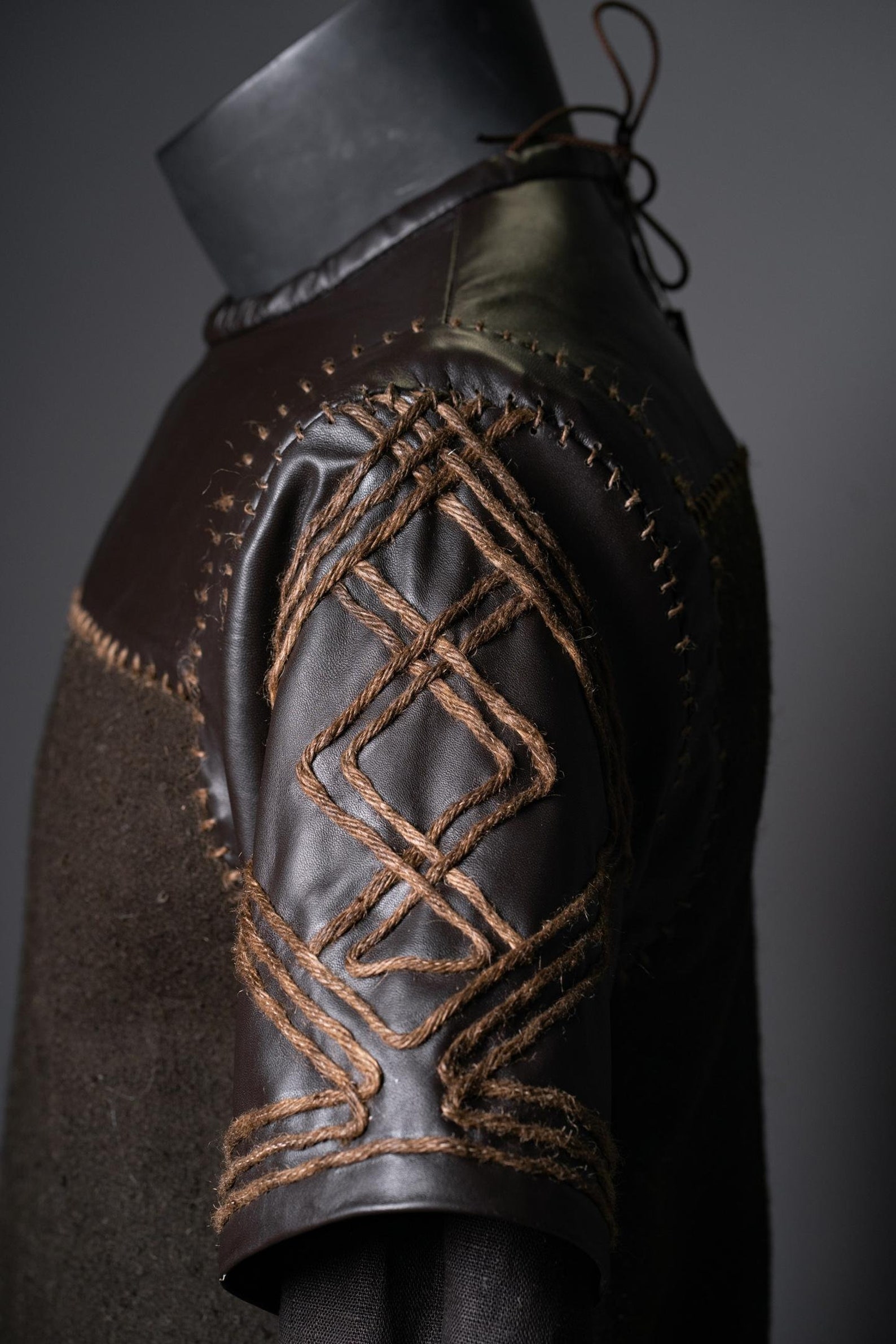 Ragnar Wool Tunic Cosplay Black Wool Tunic for LARP and - Etsy