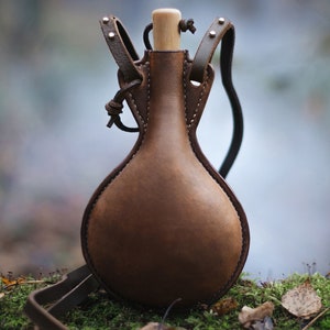 Leather Flask drop 1 L Personalized Flask, Groomsman Flask, Engraved ...