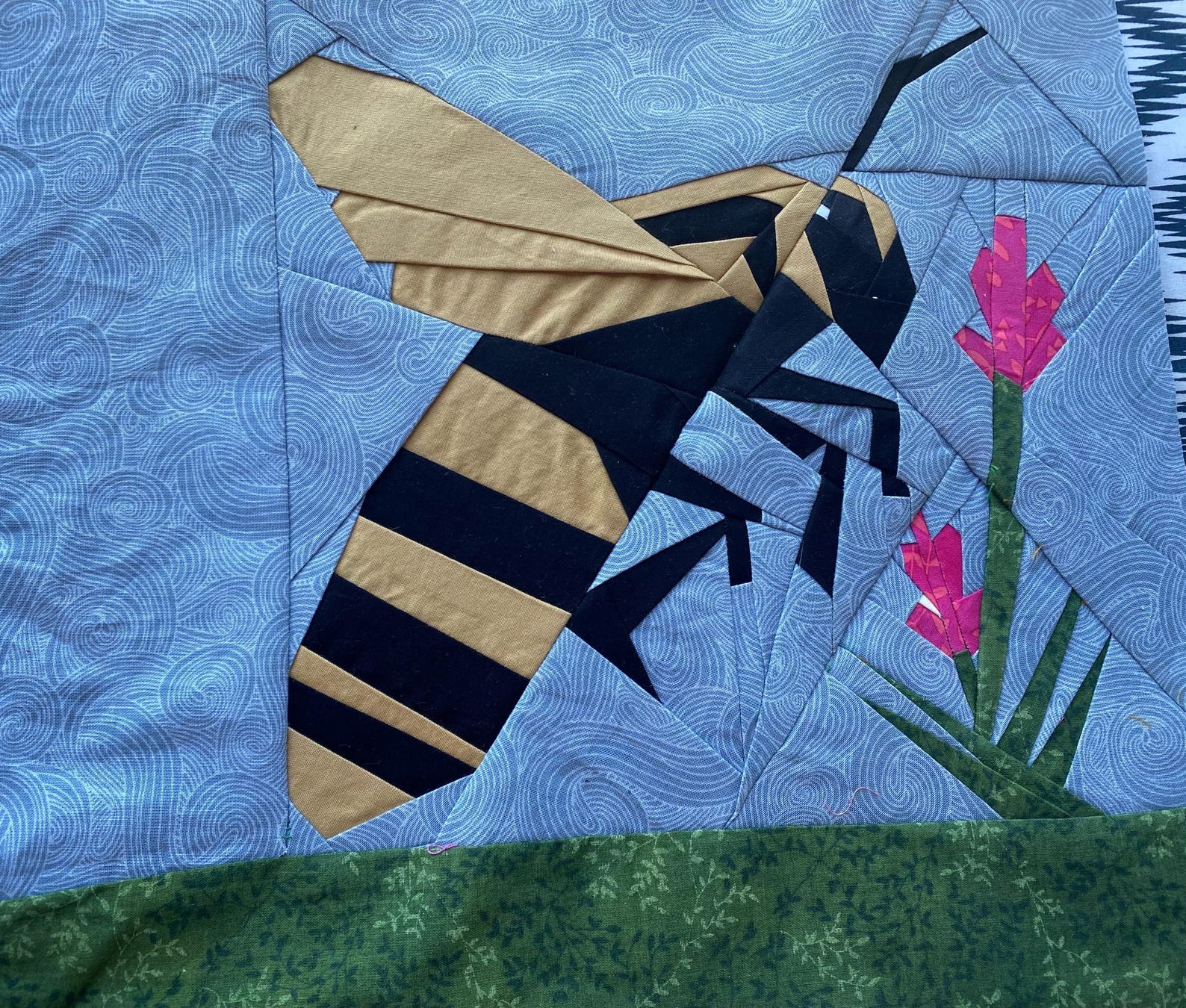 Bee FPP Pattern - Etsy