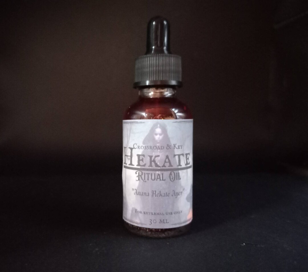HECATE Ritual Oil Lunar Magick, Hexing, Road Opening Invocation Devotional Offering - Etsy