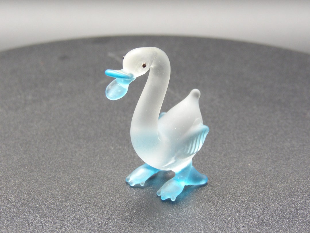 Vintage Miniature Art Glass Duck Figurine 2 1/4" H Frosted Glass Body ...