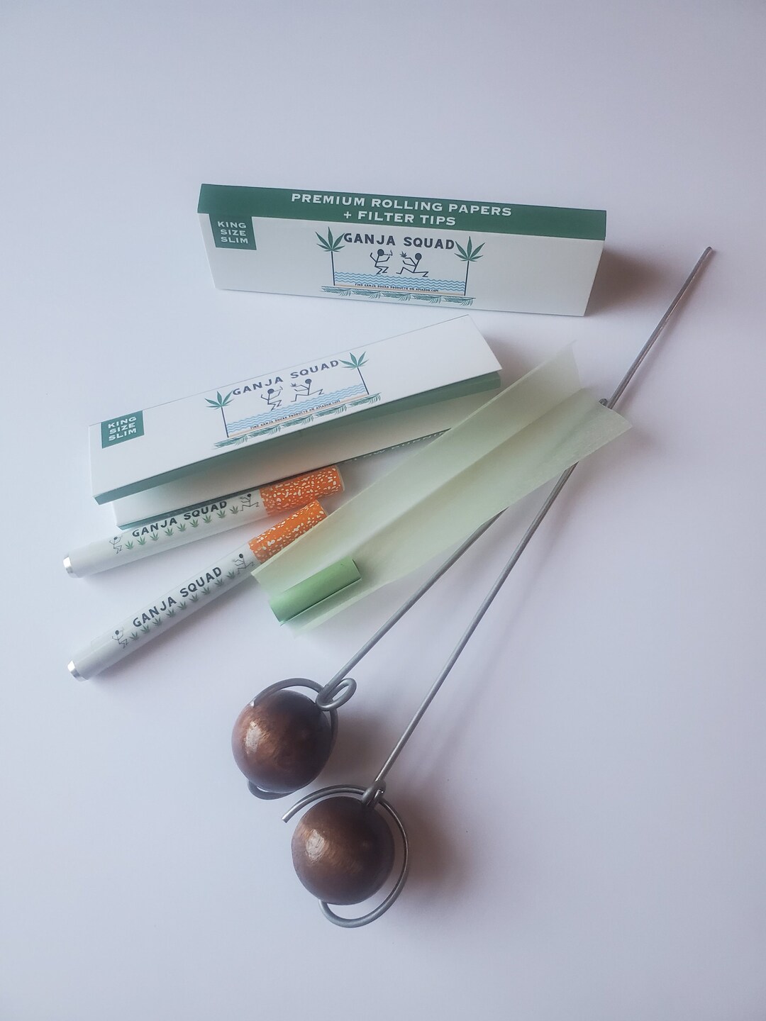 5 Piece Pokey Hickey Ganja Squad Green Colored Rolling Papers Pipe ...