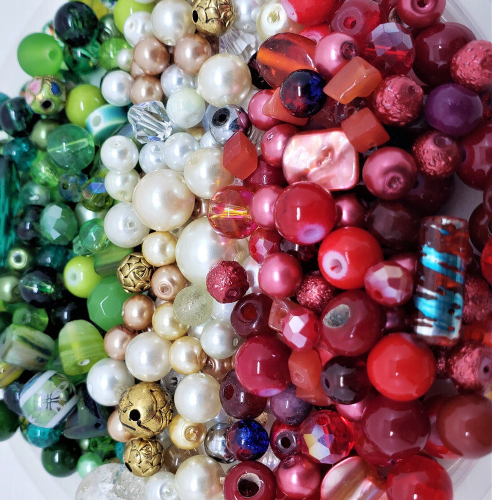 Christmas Bead Soup Mix, 4oz Glass Bead Mix, Mixed Loose Lot of Beads ...