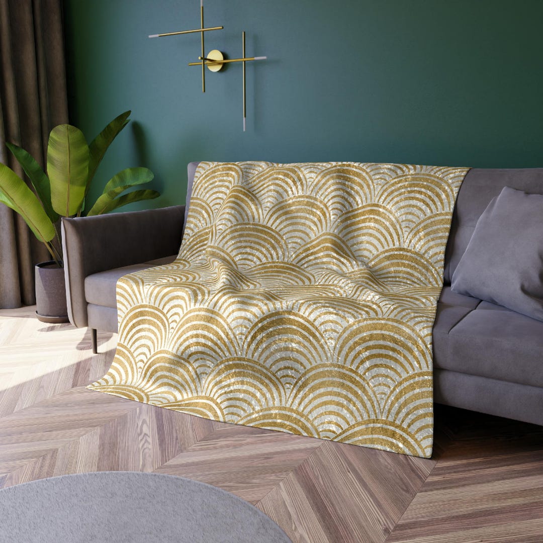 Golden Dreams: the Perfect White and Gold Blanket for Your Home ...