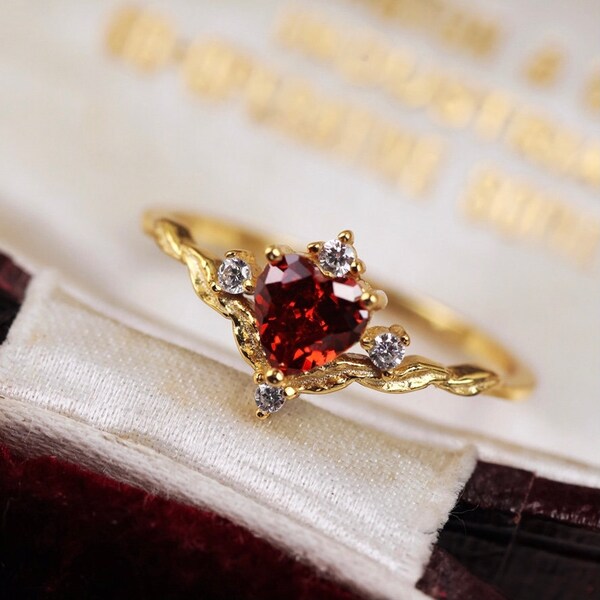 Ruby Ring Vintage - Etsy