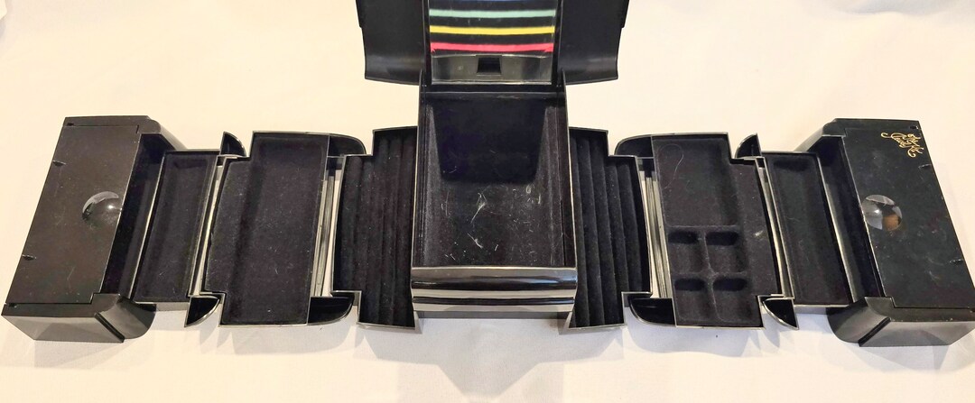 Retro the Jewel Kit Ingenious Designs Fold Out Black Plastic Jewelry ...