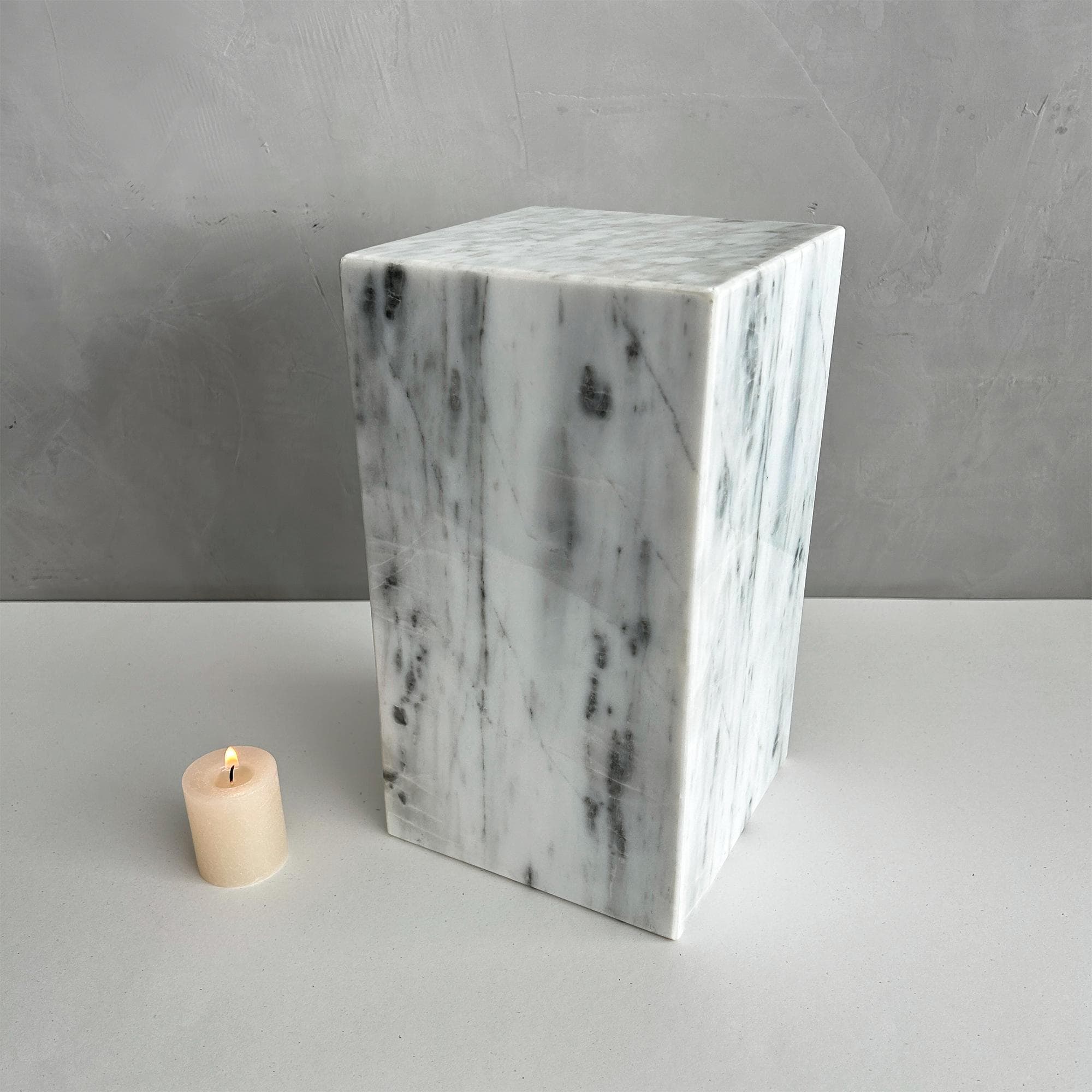 Natural White Marble Urn, Hand-carved Memorial Individual Urn for Ashes ...