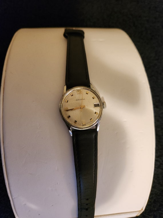 Vintage Signal Watch - Gem