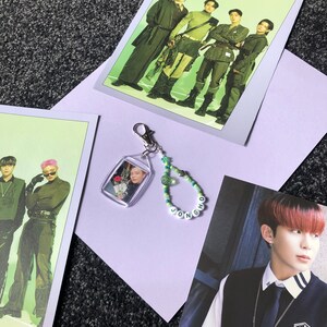 ATEEZ Roses Photo Keyrings - Etsy