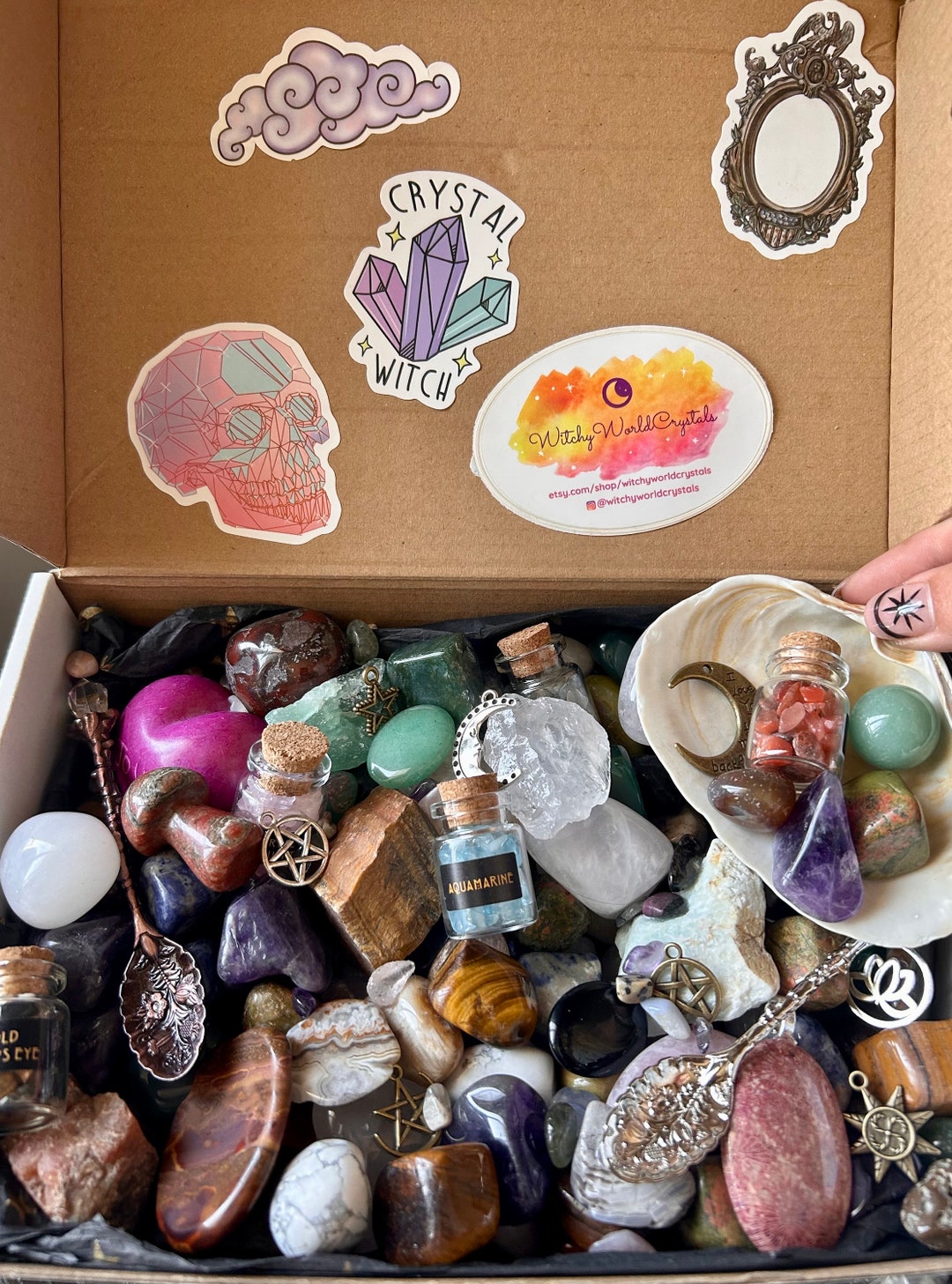 Witchy Crystal Confetti Scoop: Mystery Crystal and Trinket Shell Scoop ...