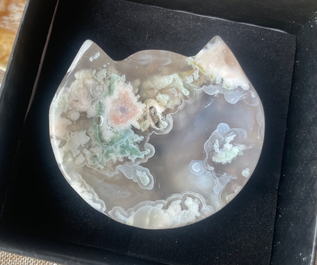 Green Flower Agate Kitty Head Trinket Dish UV Reactive Green Flower ...