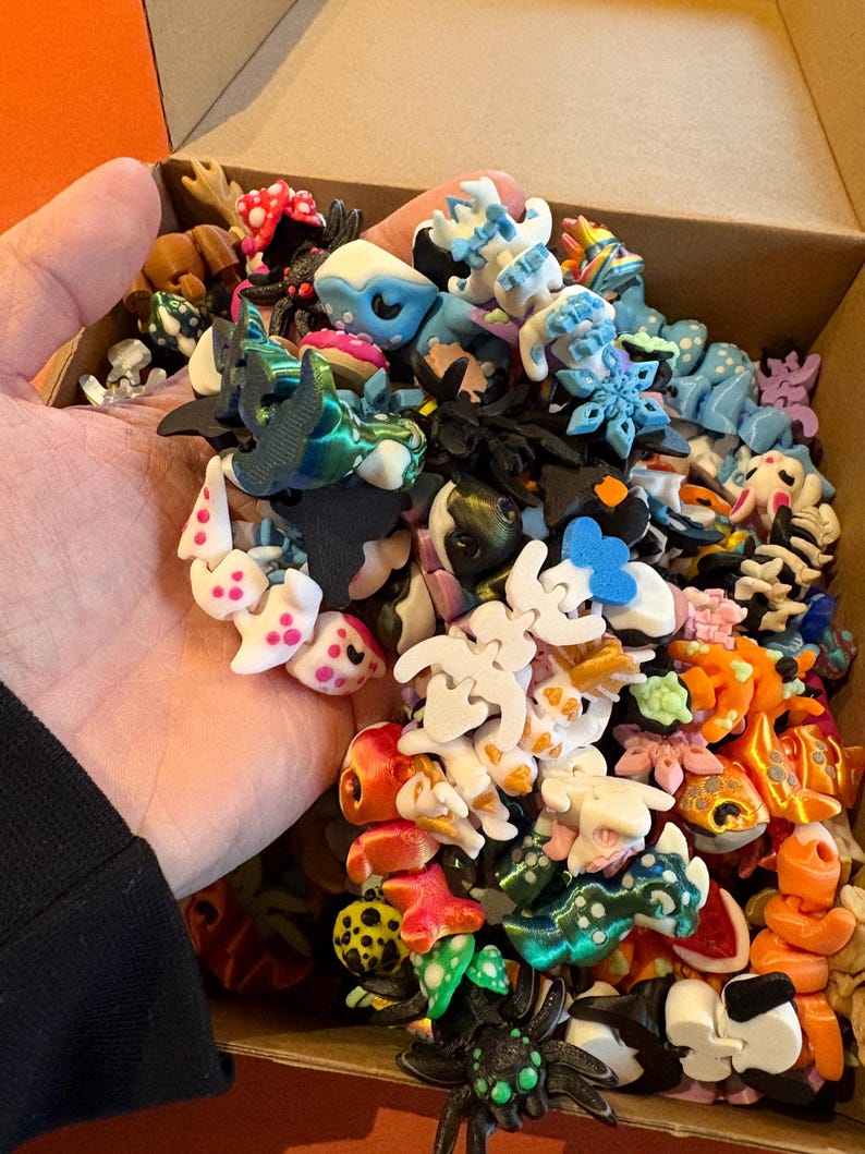 Articulated Desk Pet Bundle, Poseable 3D Printed Dragon & Animal Mix ...