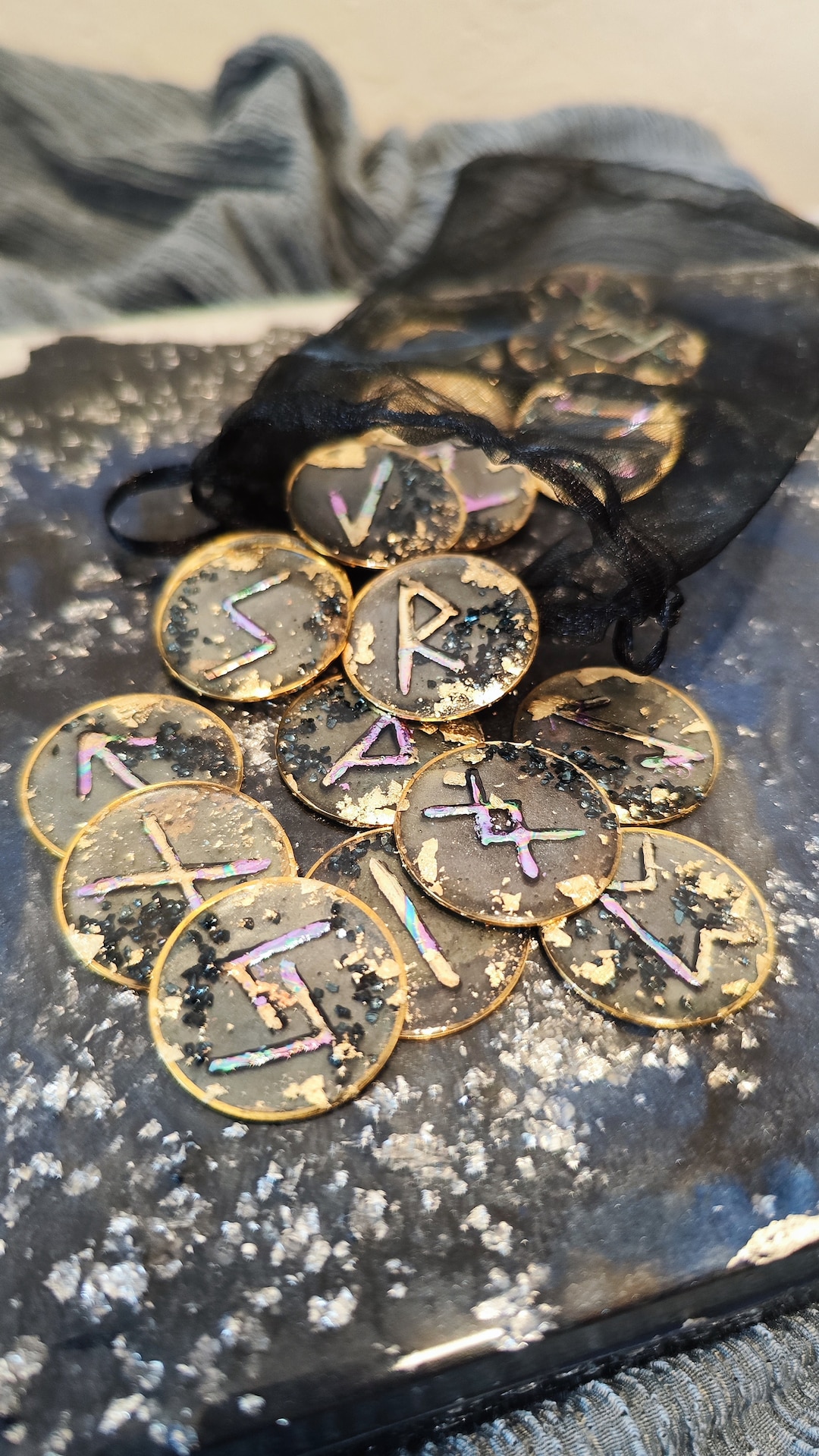 Runes Elder Futhark Art Divinatoire Ésotérique Runes Nordiques Viking ...