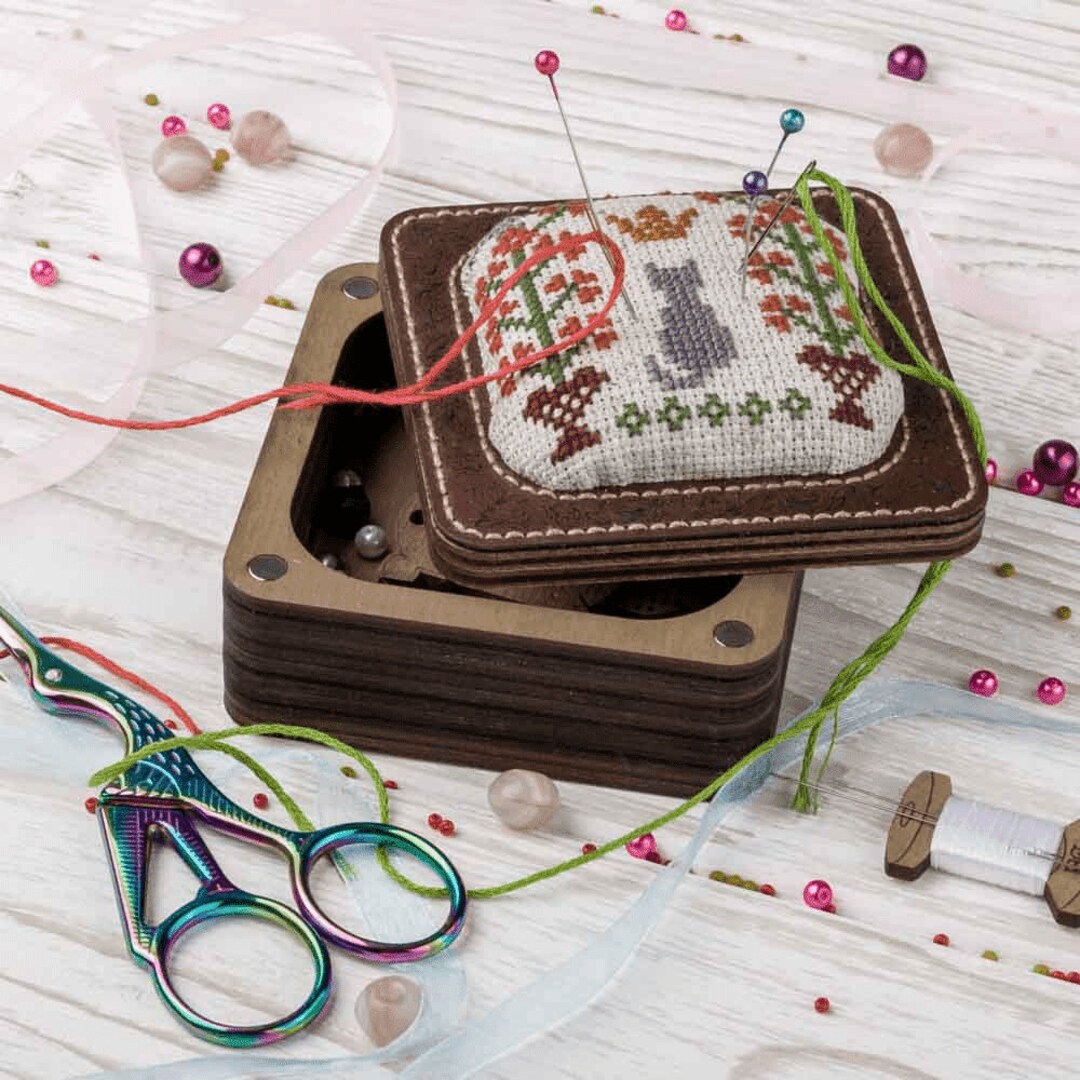 Pin Cushion Kit - Needlecraft Storage Box - Needle Storage Pin - Etsy