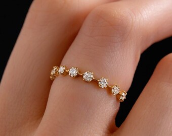 Petite Distance Wedding Band - Etsy