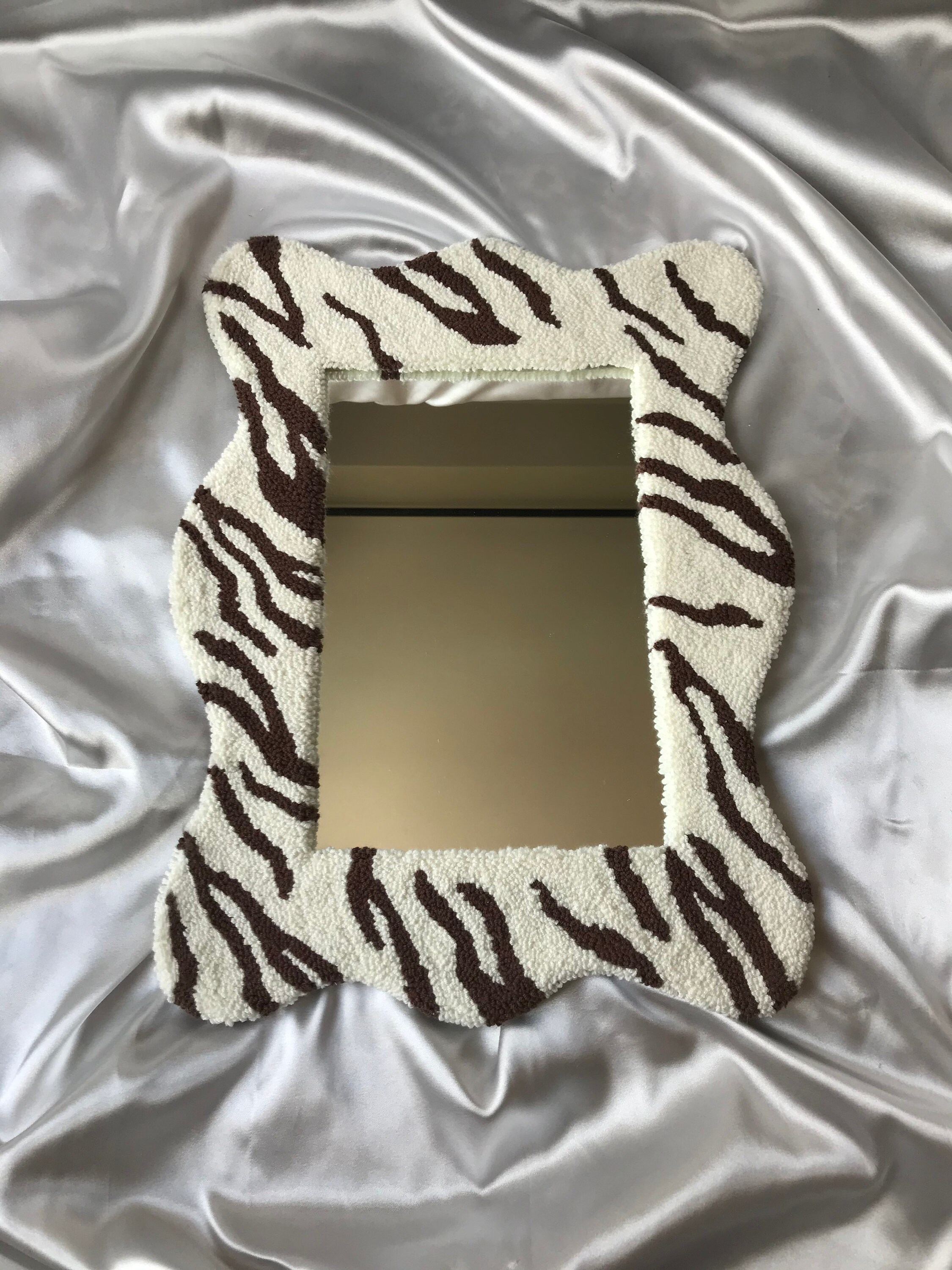 Beatiful Handmade Tufted Mirror Punch Needle Mirror Unique Home Decor ...