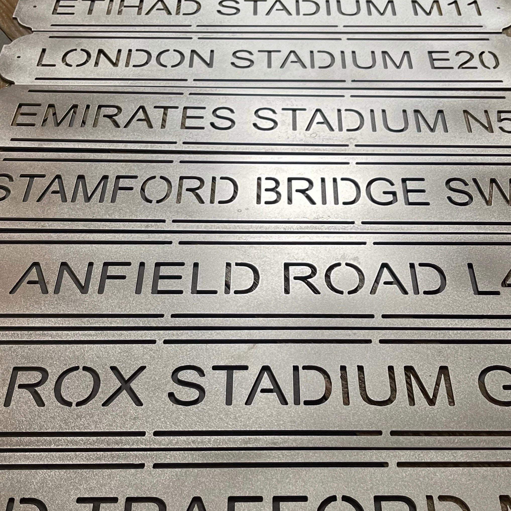 Old Trafford M16 Manchester United Football Metal Street Sign - Etsy UK