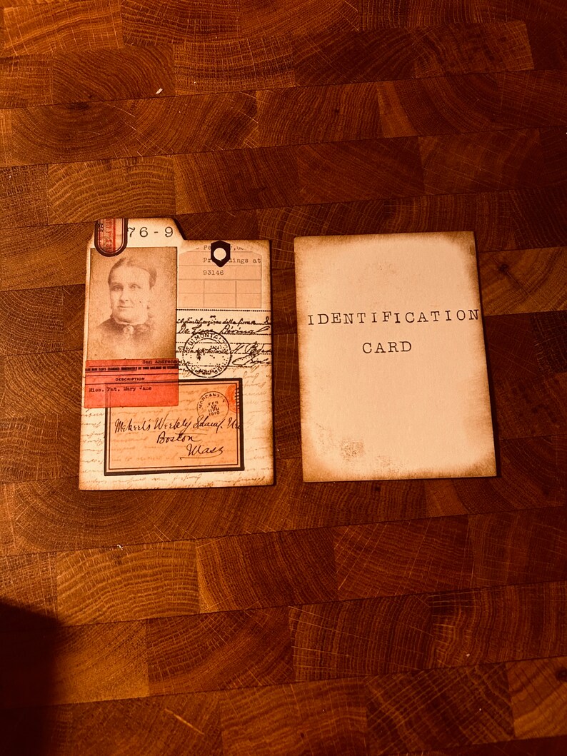 Vintage Style Identifications Cards. Vintage Style Residence Card ...