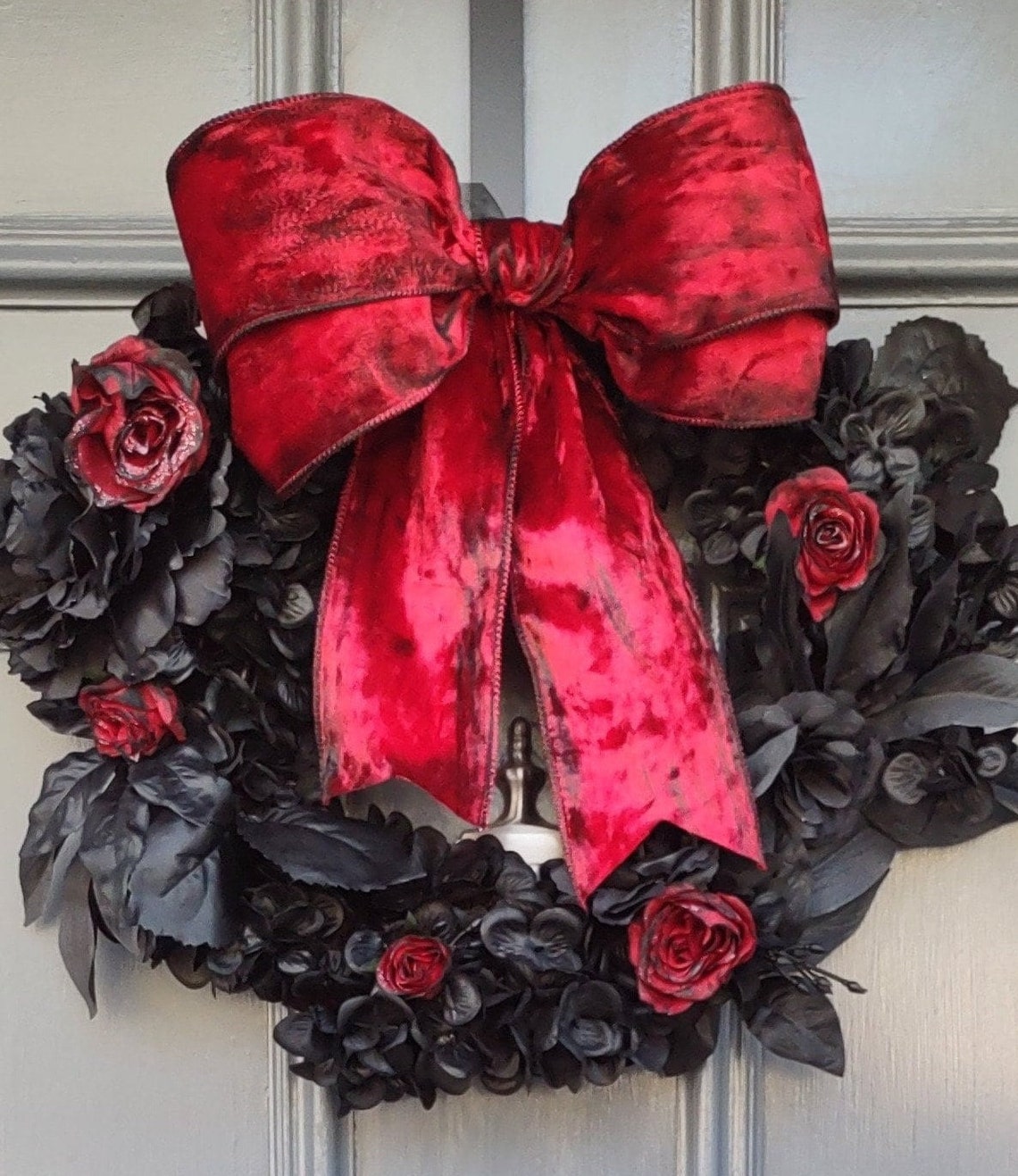 Gothic Victorian Christmas Wreath Red Velvet Bow Valloween Goth Home ...