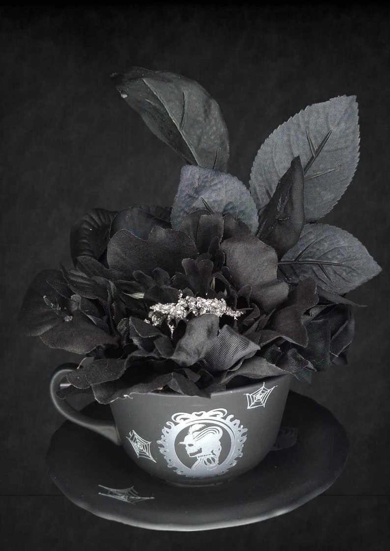 Gothic Victorian Teacup Goth Black Roses Floral Arrangement Halloween ...
