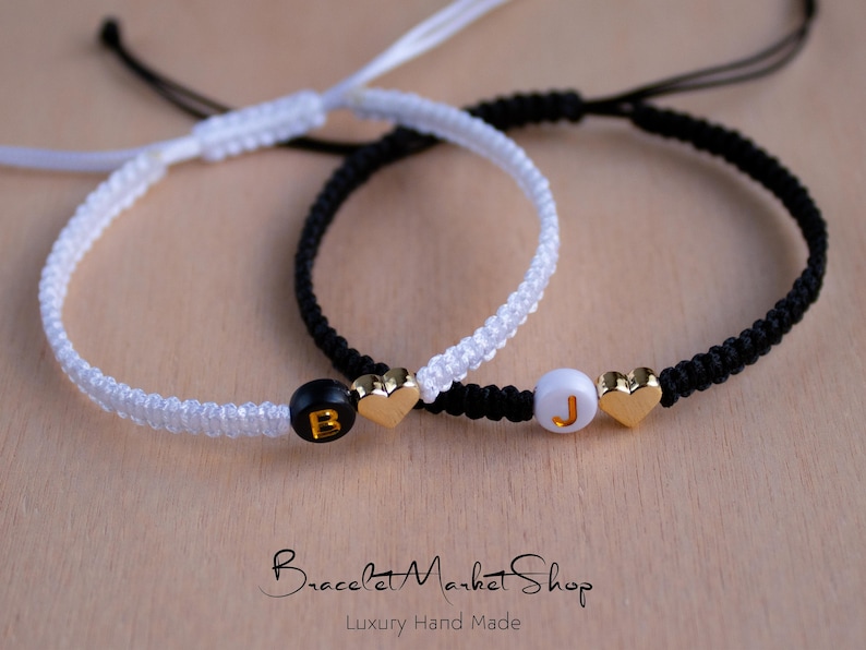 Set of 2 Personalised Initial Bracelets Set With Gold Heart Beaded ...