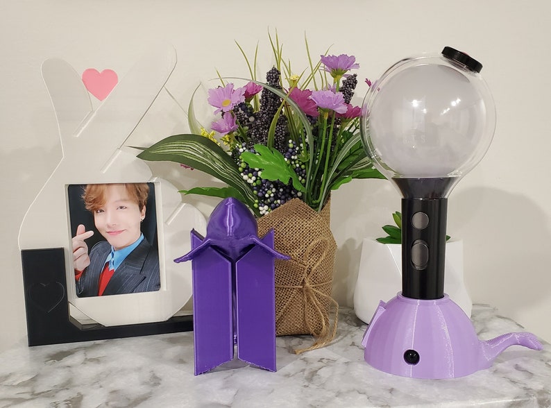 3D Printed BTS Logo & Whale Display - Etsy
