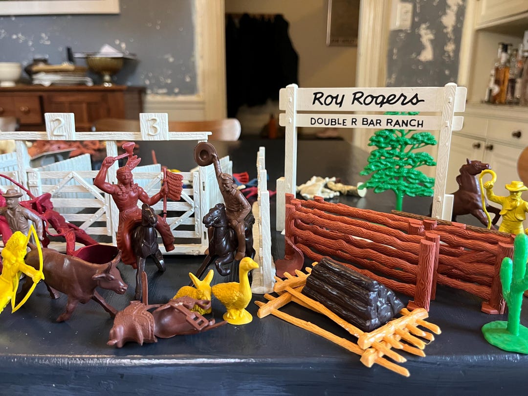 Roy Rogers Double R Bar Ranch Toy Lot - Vinatge 1950s Figurines and ...