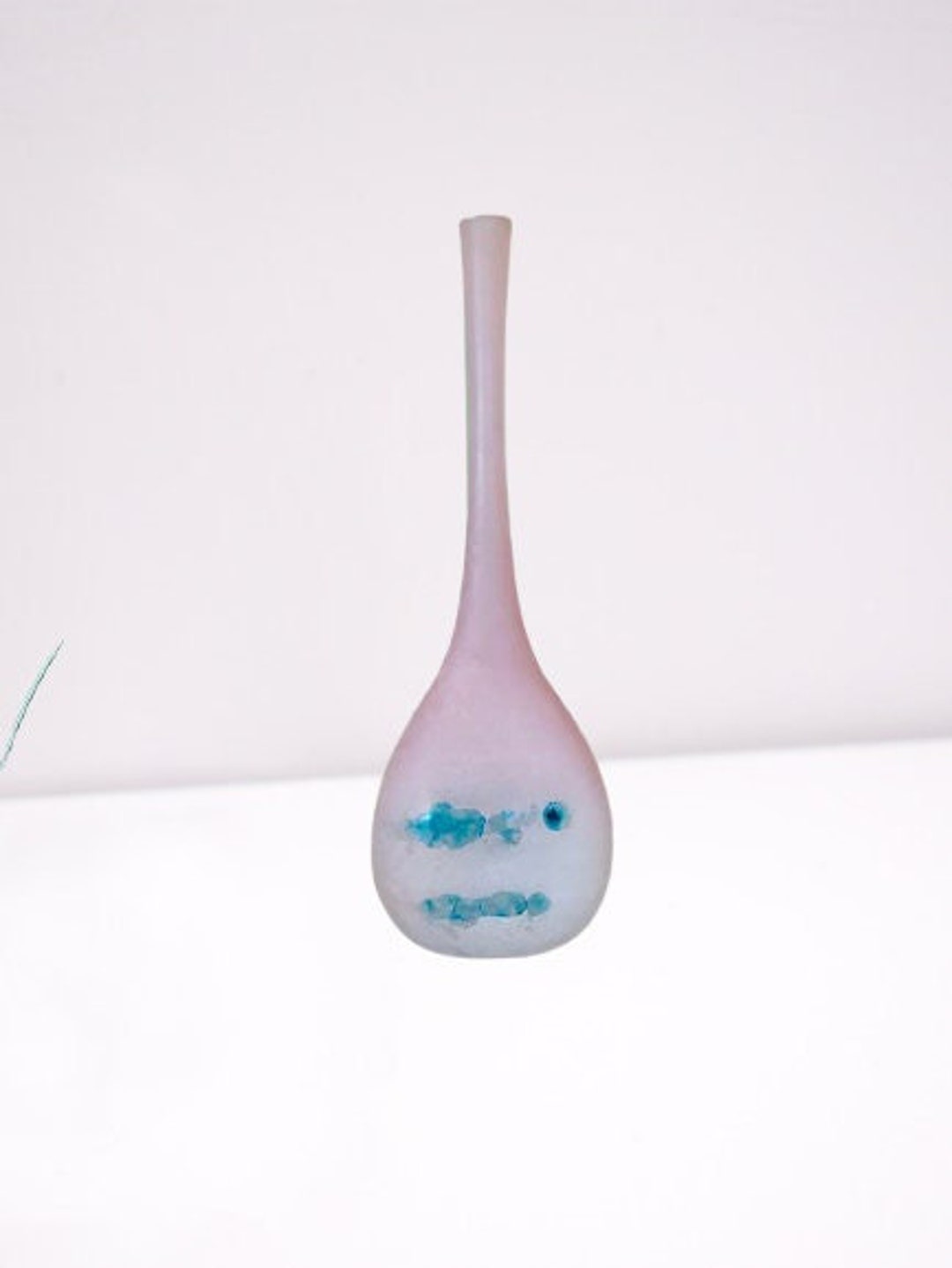 Scavo Glass Vase With Long Neck - Vintage Home Decor - Vetro Scavo ...