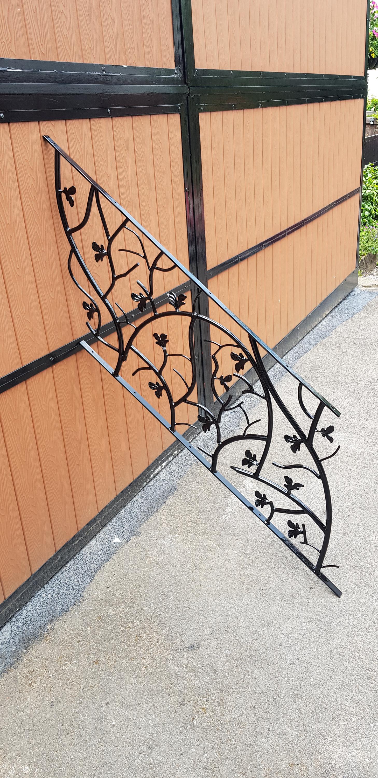 Short Handrail or Banister Made to Measure & Delivered All Over the UK ...