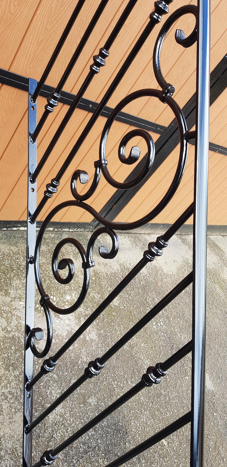Short Handrail or Banister Made to Measure & Delivered All Over the UK ...