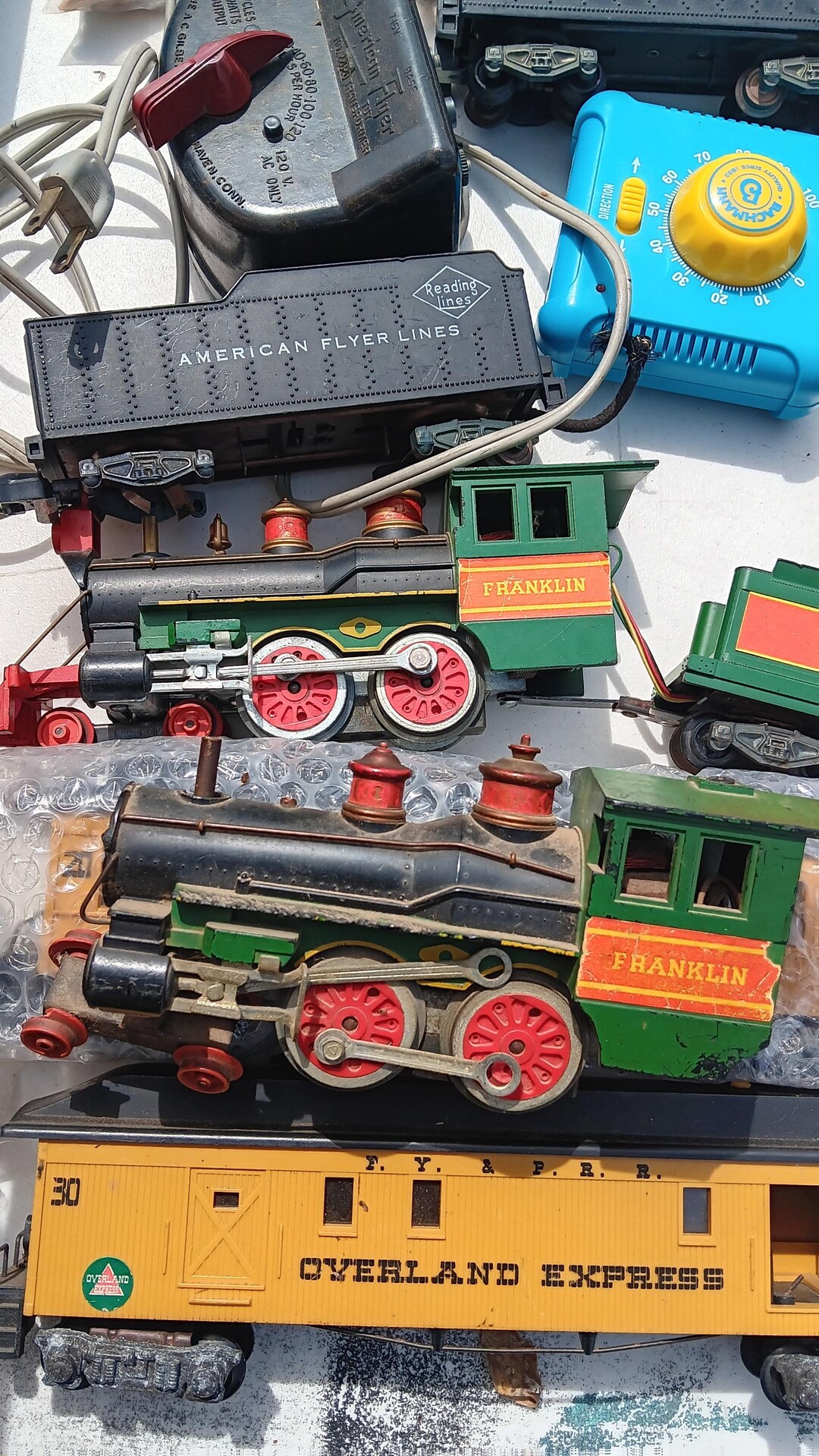 S Gauge Train Set With Track and Extra Engine . Blows Smoke - Etsy