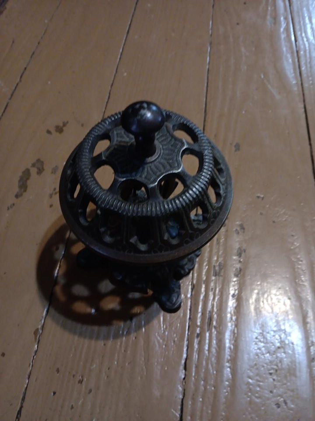 Vintage Cast Iron Bell - Etsy