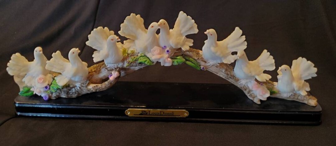 Very Rare Vintage 8 Doves / Pigeons on a Tree Branch, Resin Figurine by ...