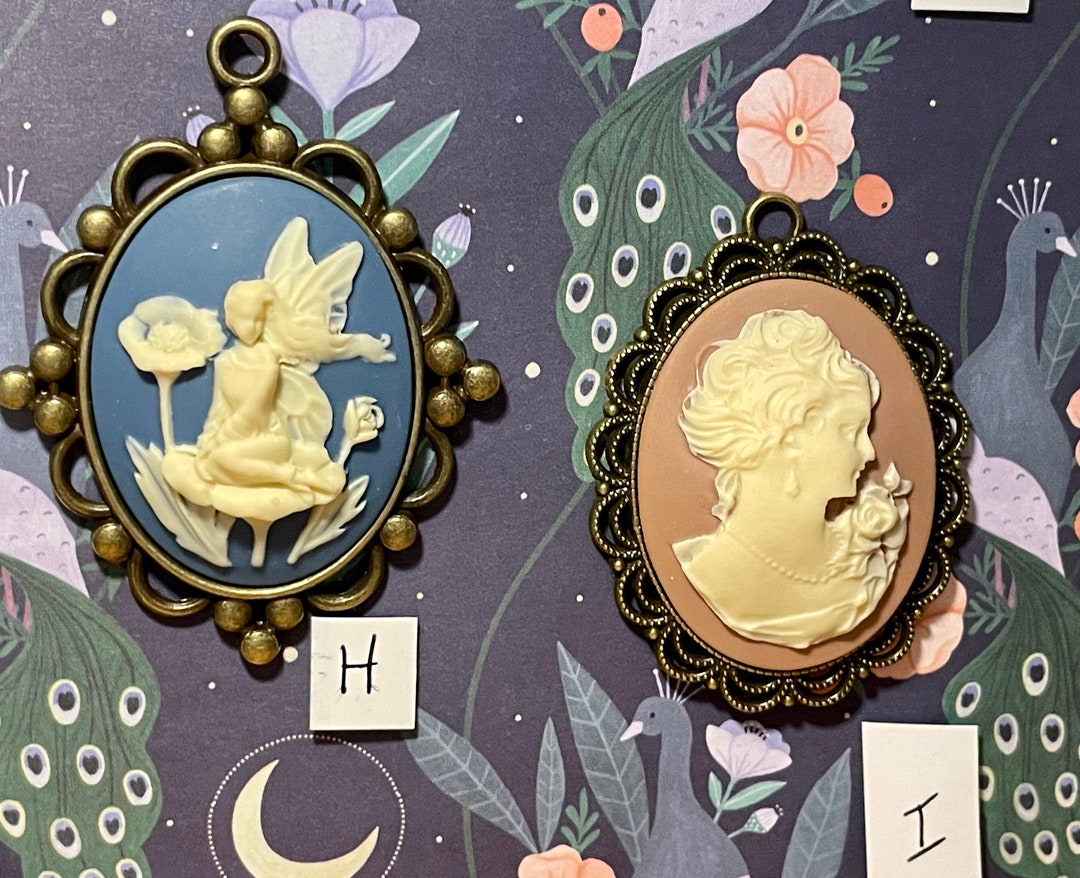 Miniature Resin Cameos in Bronze Frame or Pendant Settings - Etsy