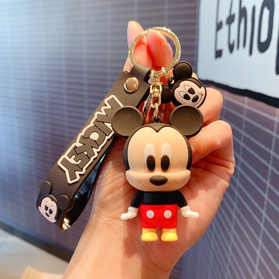 Mickey Mouse or Minnie Mouse Keychain 3D - Etsy
