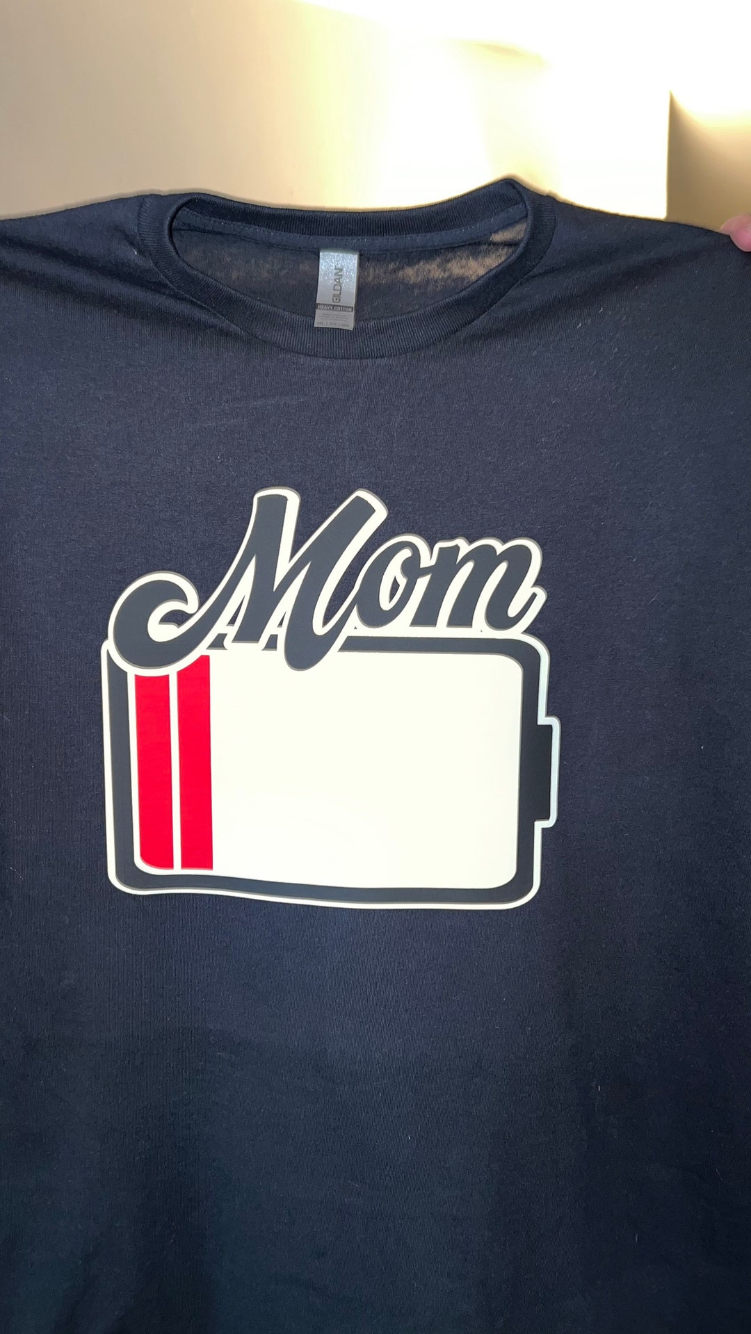 Mom Low Battery T-shirt - Etsy